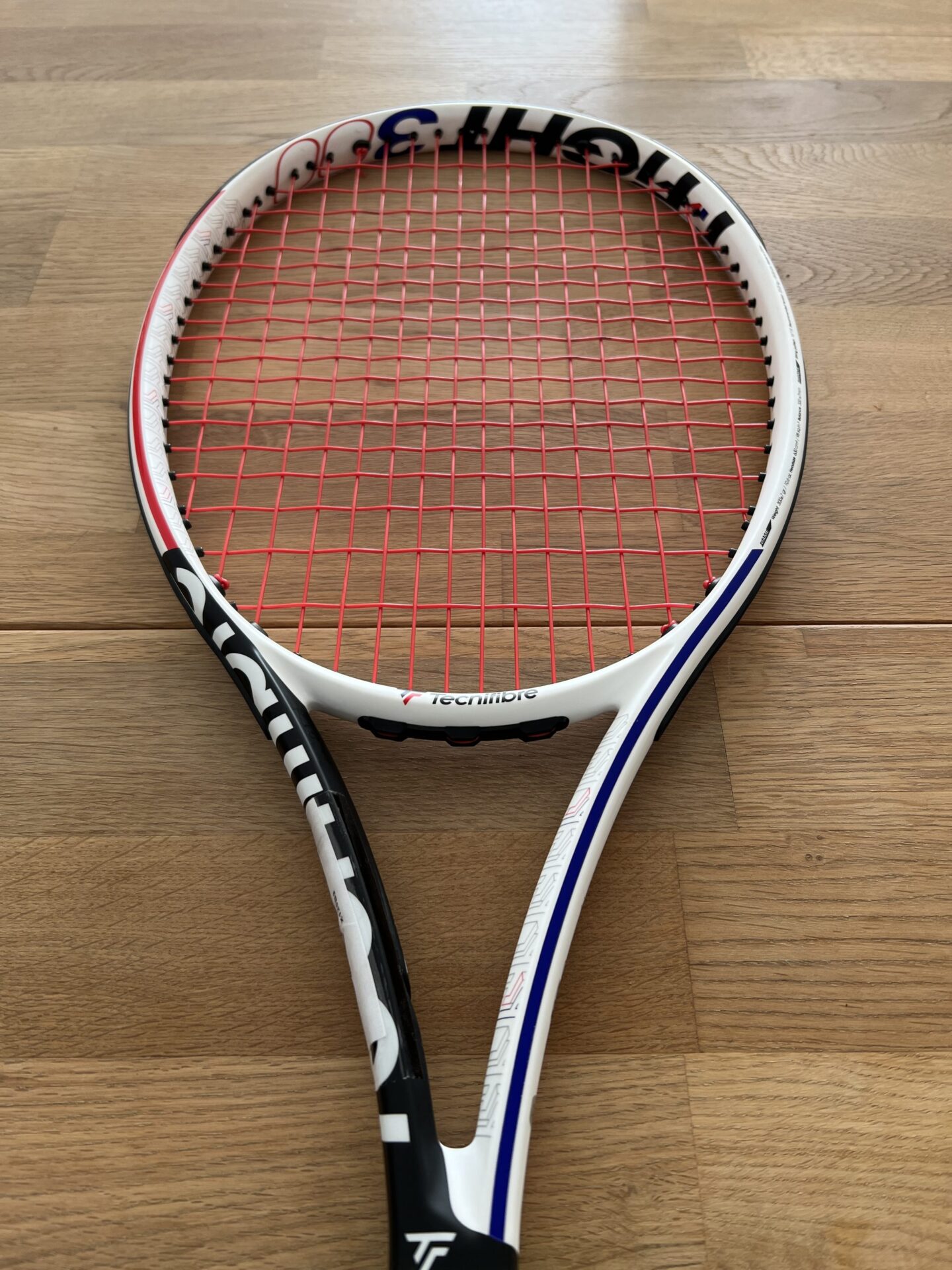 Tecnifibre Tfight RS 300 Review - Tennisnerd.net