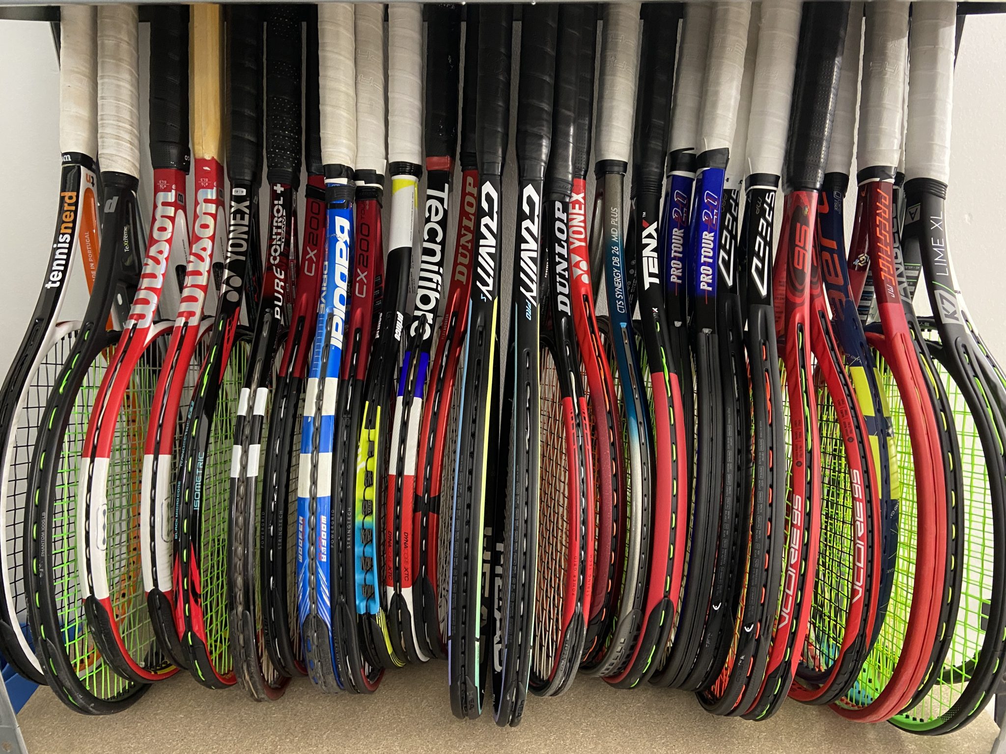 Racquet comparisons - Tennisnerd.net