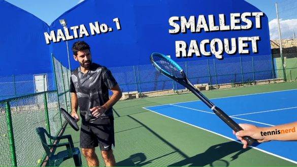 The smallest tennis racquet in the world - Tennisnerd.net