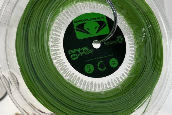 My Top 3 Spin Strings - Tennisnerd.net - Spin-friendly polyester strings
