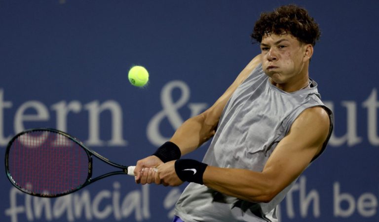 Ben Shelton's Racquet and Player Profile